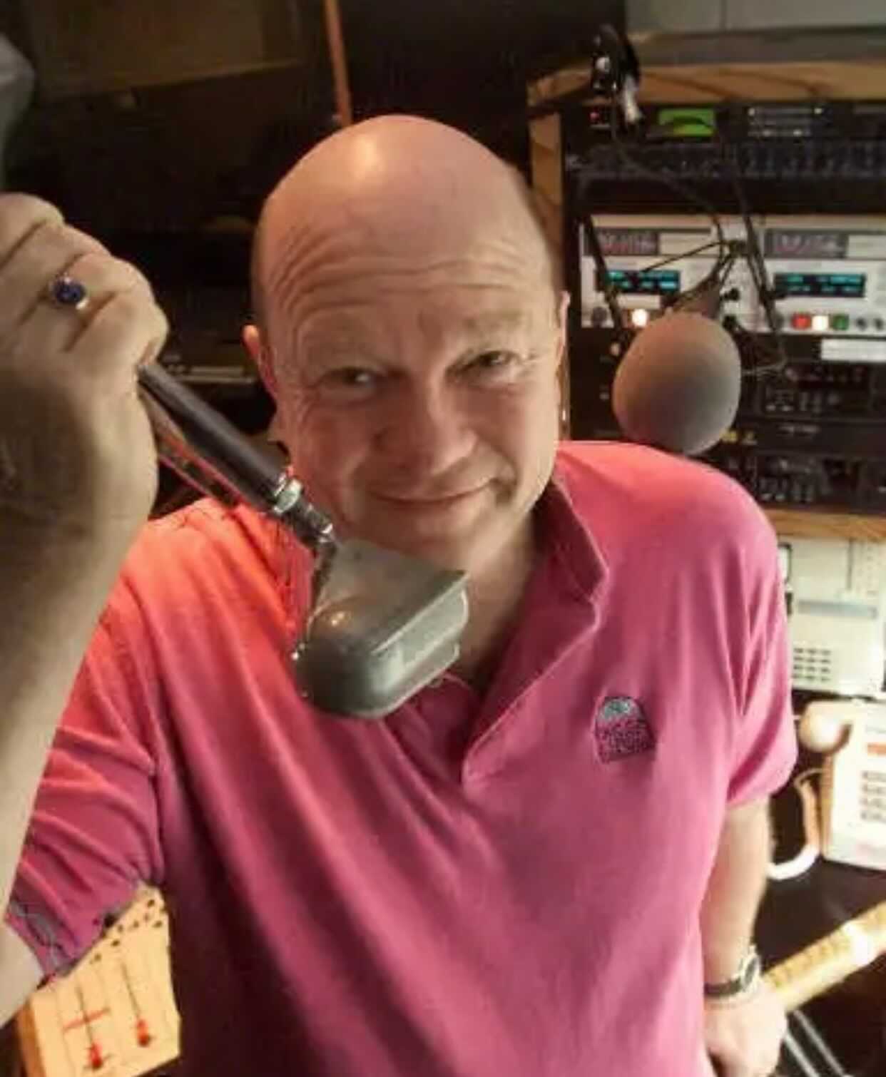 Thursday October 07, 2021 - The Phil Hendrie Show