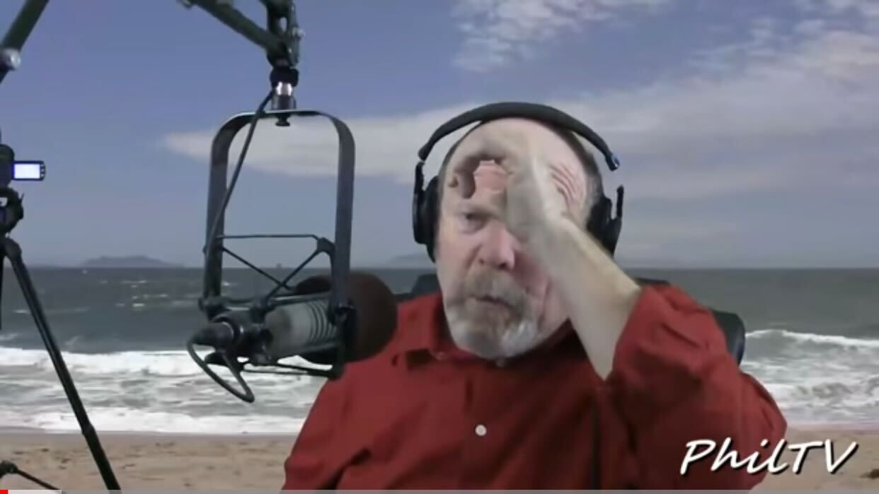 Tuesday June 06, 2023 - The Phil Hendrie Show